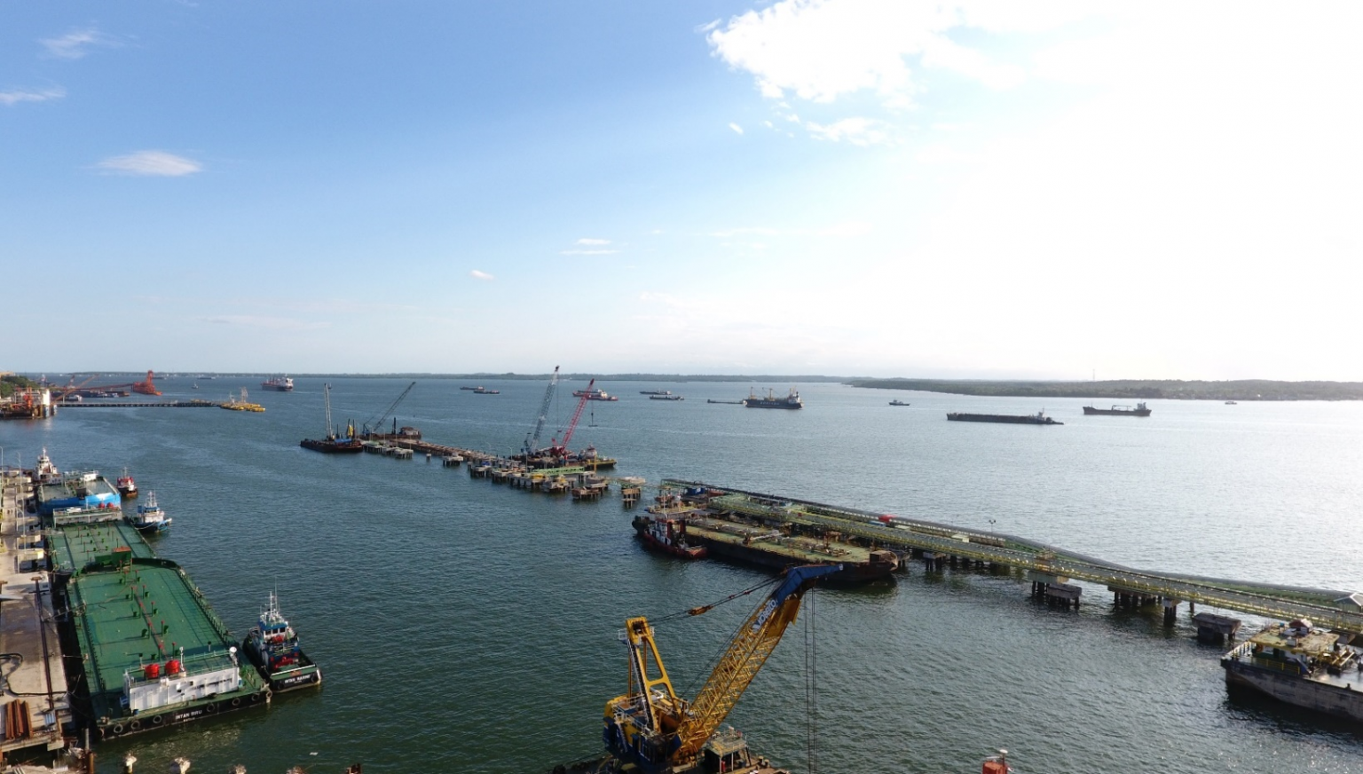 Pembangunan Jetty 22 Berth dengan Kapasitas 5.000 DWT sampai dengan 20. ...