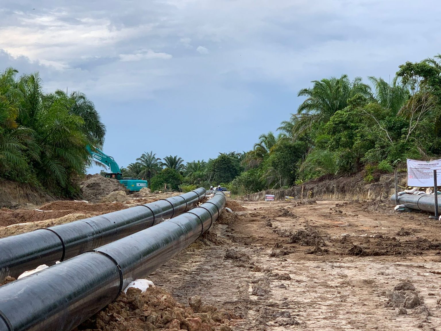 Jasa Konstruksi Pemasangan Instalasi Pipa Minyak (Pipeline) Beserta ...